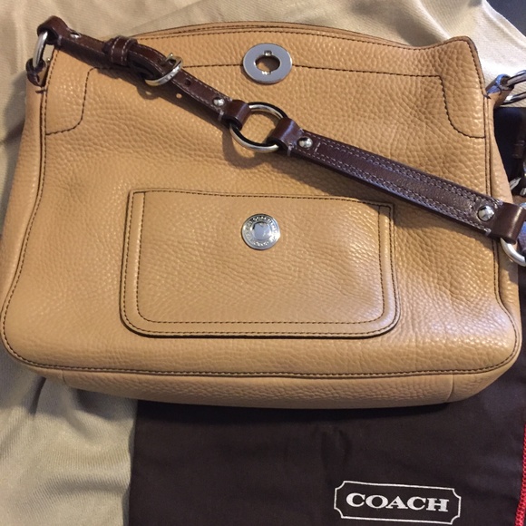 Coach | Bags | Authentic Coach Leather Purse Tan | Poshmark